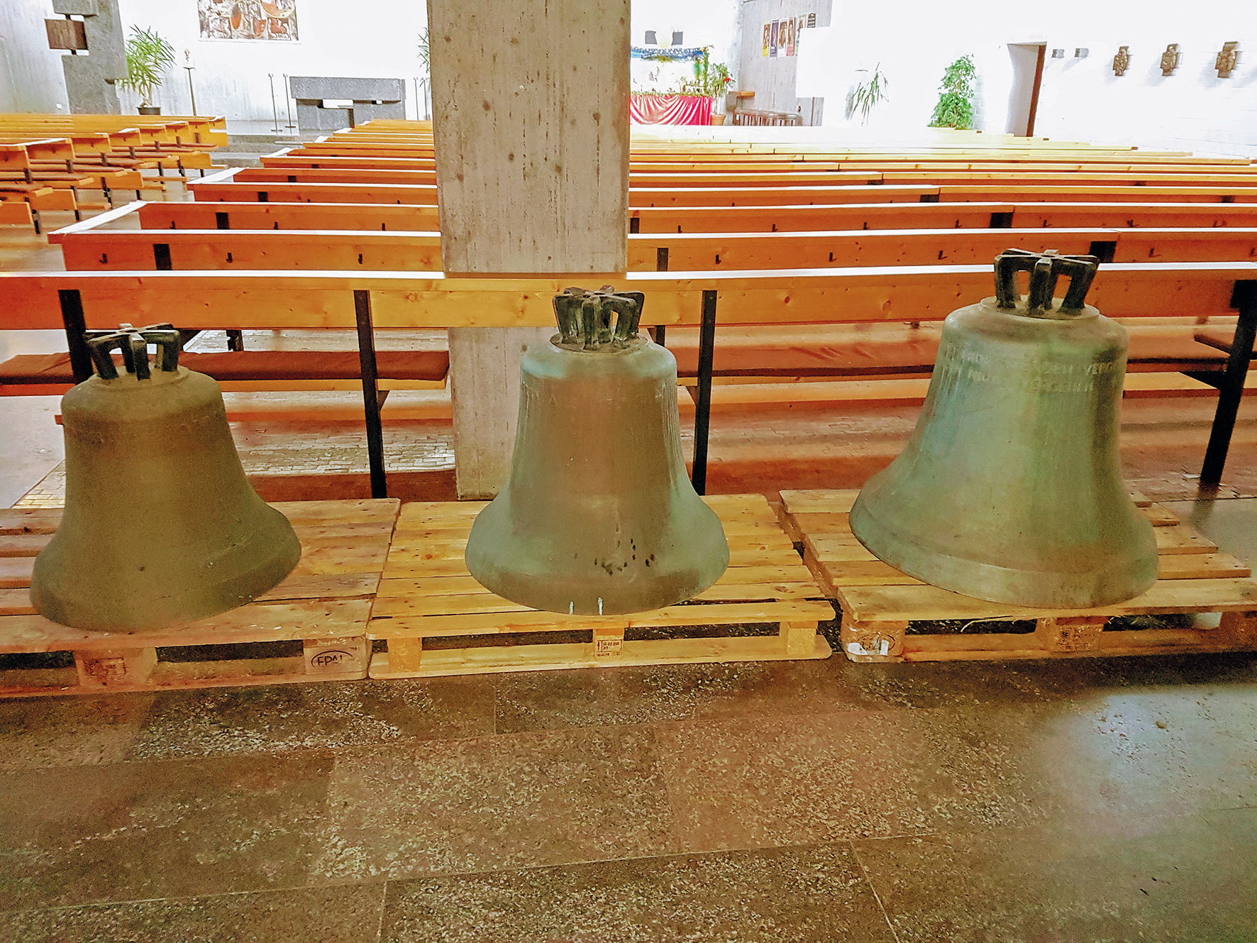 Glocken für die Heilig-Kreuz-Kirche - Katholische Kirche Aalen